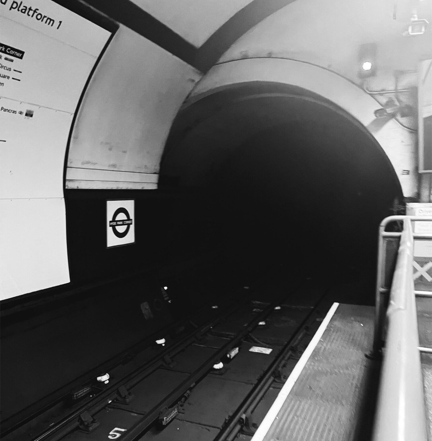 London Underground Ghost Hunting with Haunting Nights - Haunting Nights